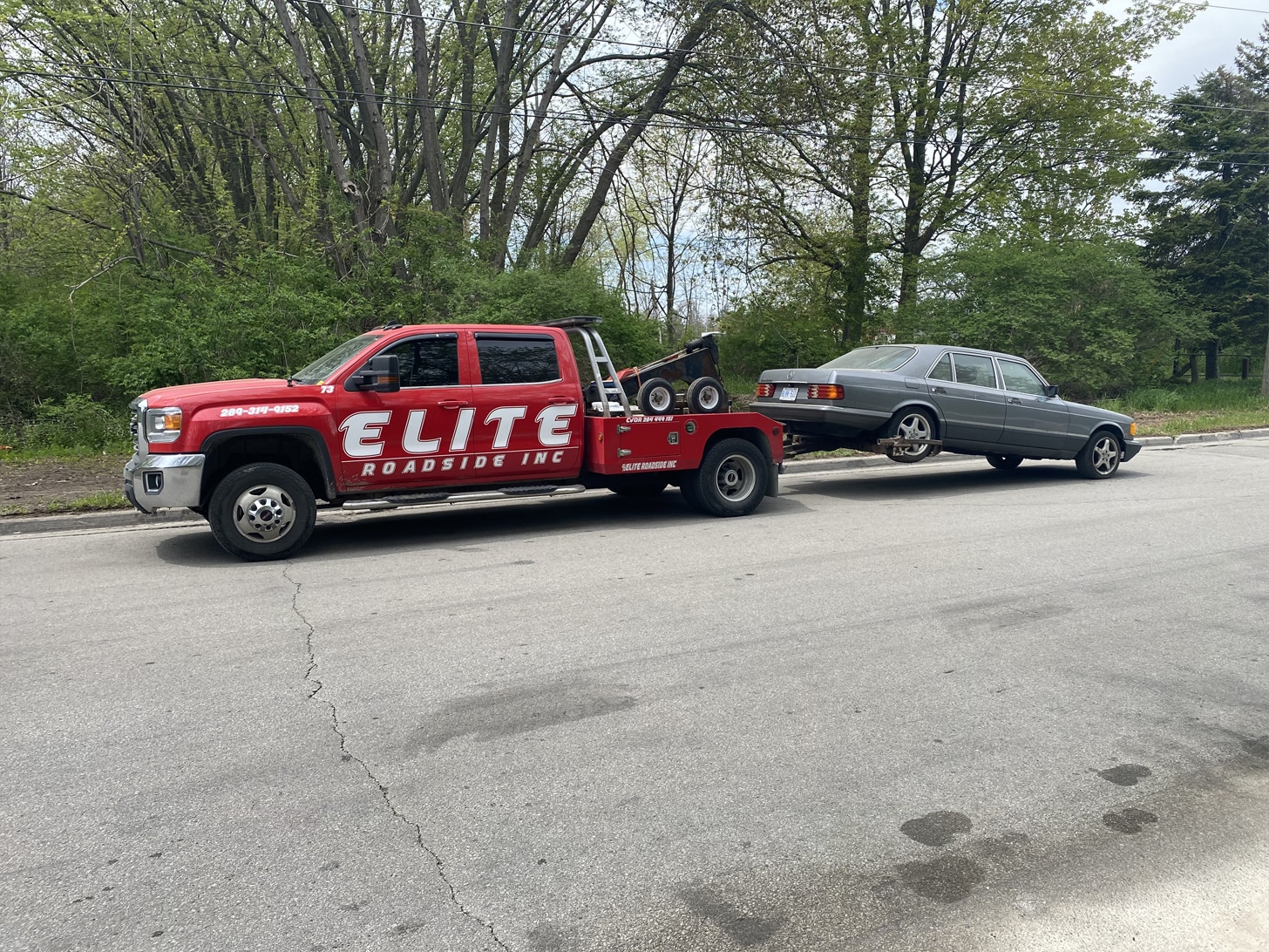 Elite Roadside Inc is a Towing Company in Whitby, ON L1N 6A6